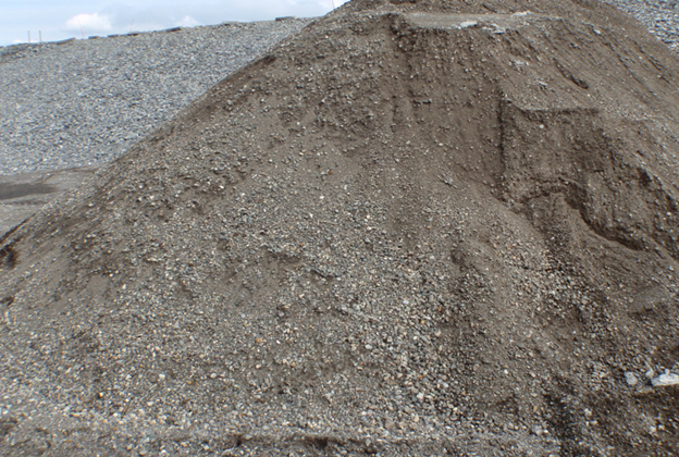 The segregation of a sand-gravel dam filter of crushed rock and the ...